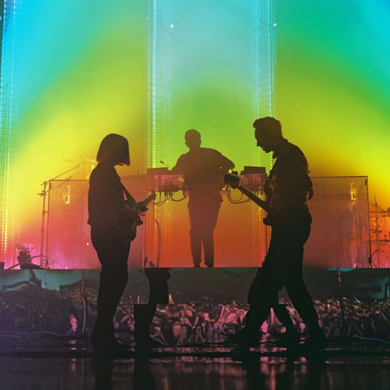 重複彈奏的單音也能作為一首 Intro ？ The xx〈 Intro 〉讓 2 分鐘的循環成經典 - TRENSSE